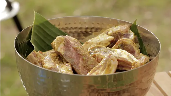Thailand Comes Back Home - Xumo Free Food TV | Xumo Play