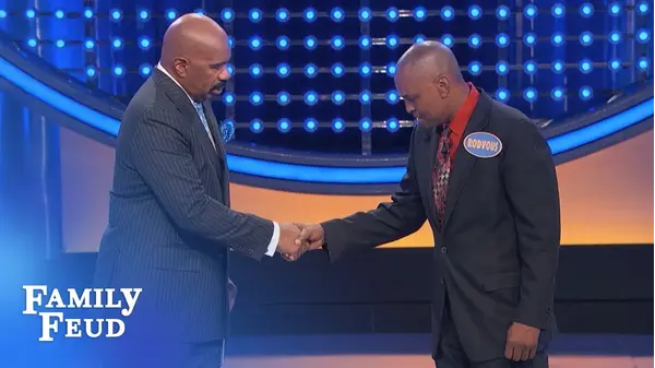 HILARIOUS fast money!!! | Family Feud - Family Feud | Xumo Play