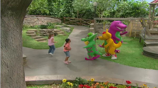 Playing Games - Fun with Reading - Barney and Friends | Xumo Play