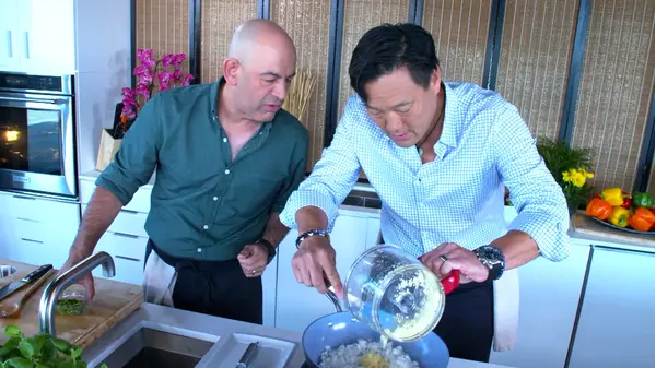 Simon Majumdar - Xumo Free Food TV | Xumo Play