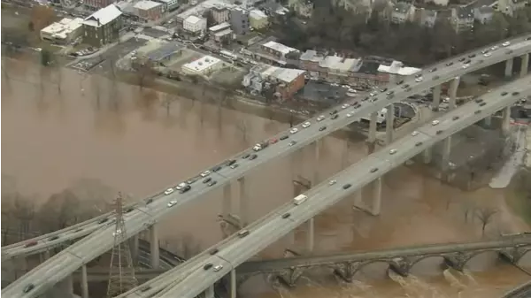 Storm causes flooding along Kelly Drive in Philadelphia; drivers urged ...