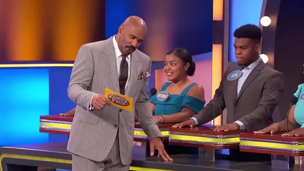 Steve tells audience, "You gotta clap for this answer!" | Family Feud ...