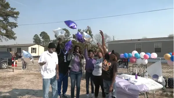 Balloon release held for killed Spring Lake woman - WTVD ABC11 24/7 ...